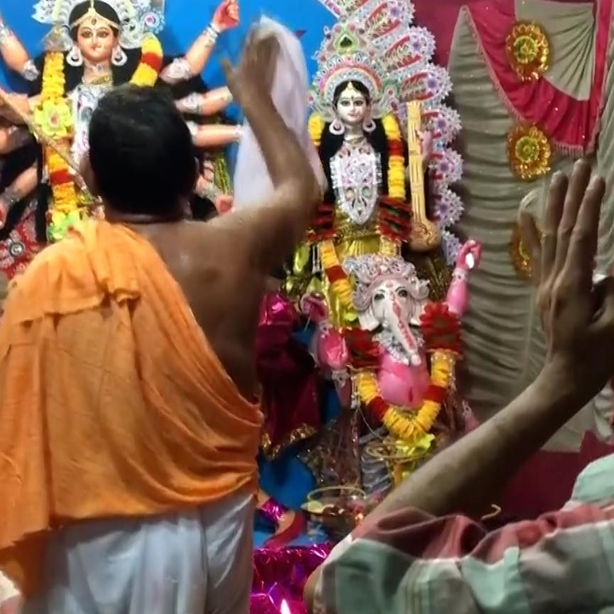 Subho Maha Panchami Durga Puja 2021 - Maha Panchami: শুভ মহাপঞ্চমী! উ ...