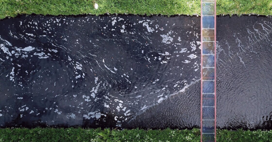 'Bubble barrier' is the latest innovation to tackle plastic pollution ...