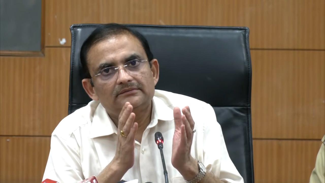 ECI team holds meeting with Haryana government officials | Editorji