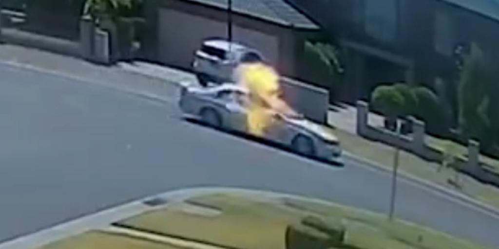Australia: Startling CCTV footage of bomb vest explosion inside car ...