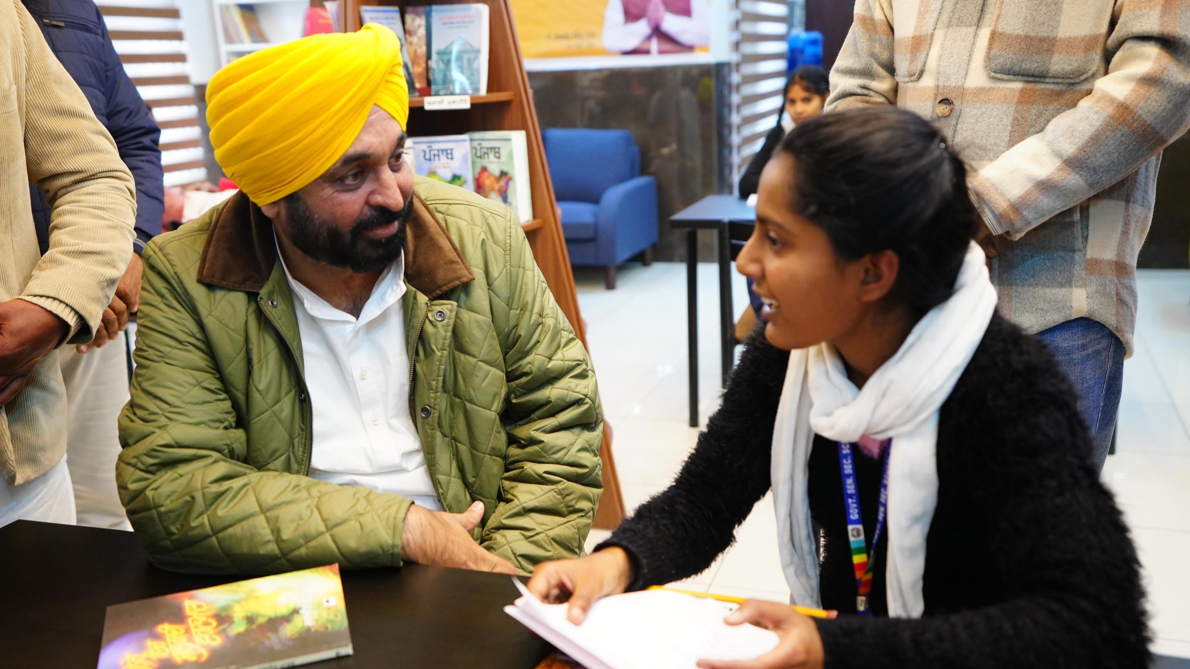 Punjab CM dedicates 14 new state-of-the-art libraries in Sangrur ...