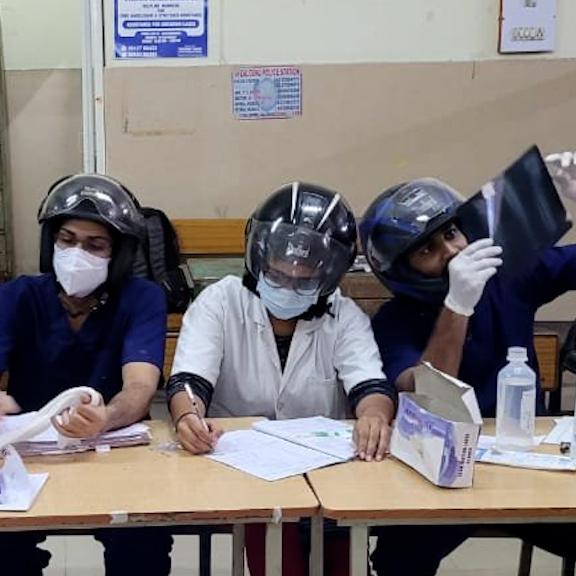 Here‘s why doctors at Hyderabad’s Osmania hospital are wearing helmets ...