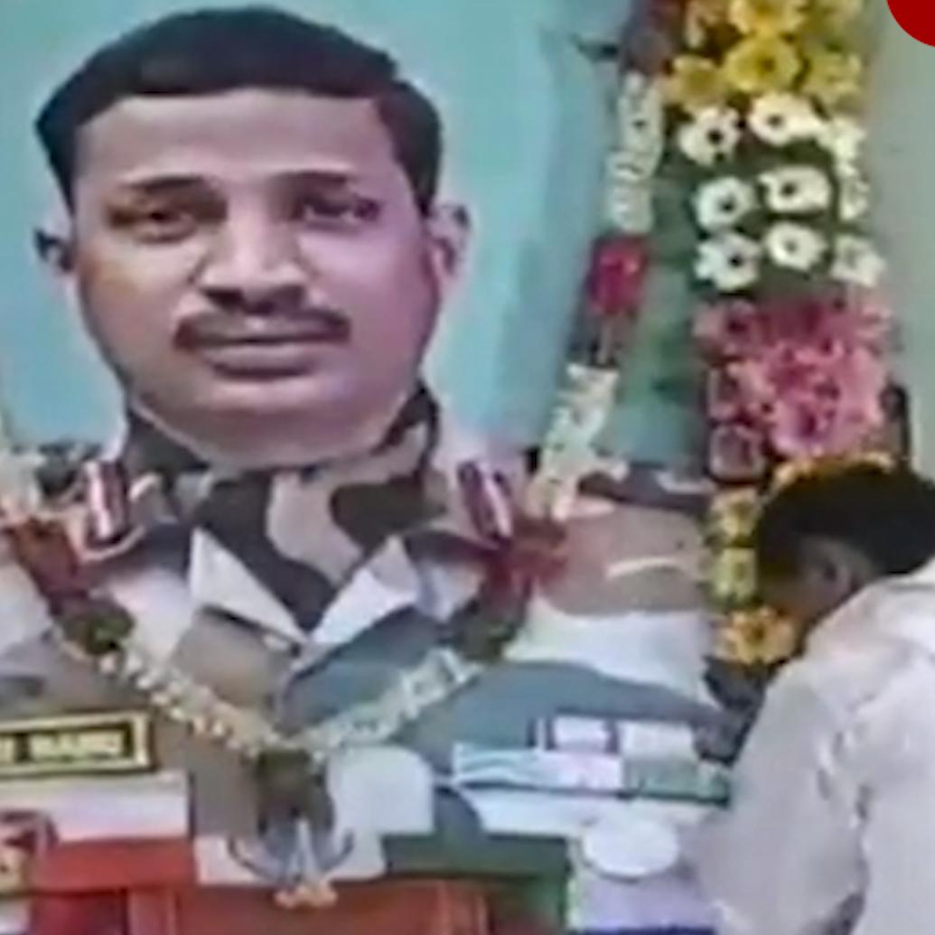 Telangana CM KCR visits family of Colonel Santosh Babu, hands over Rs 5 ...