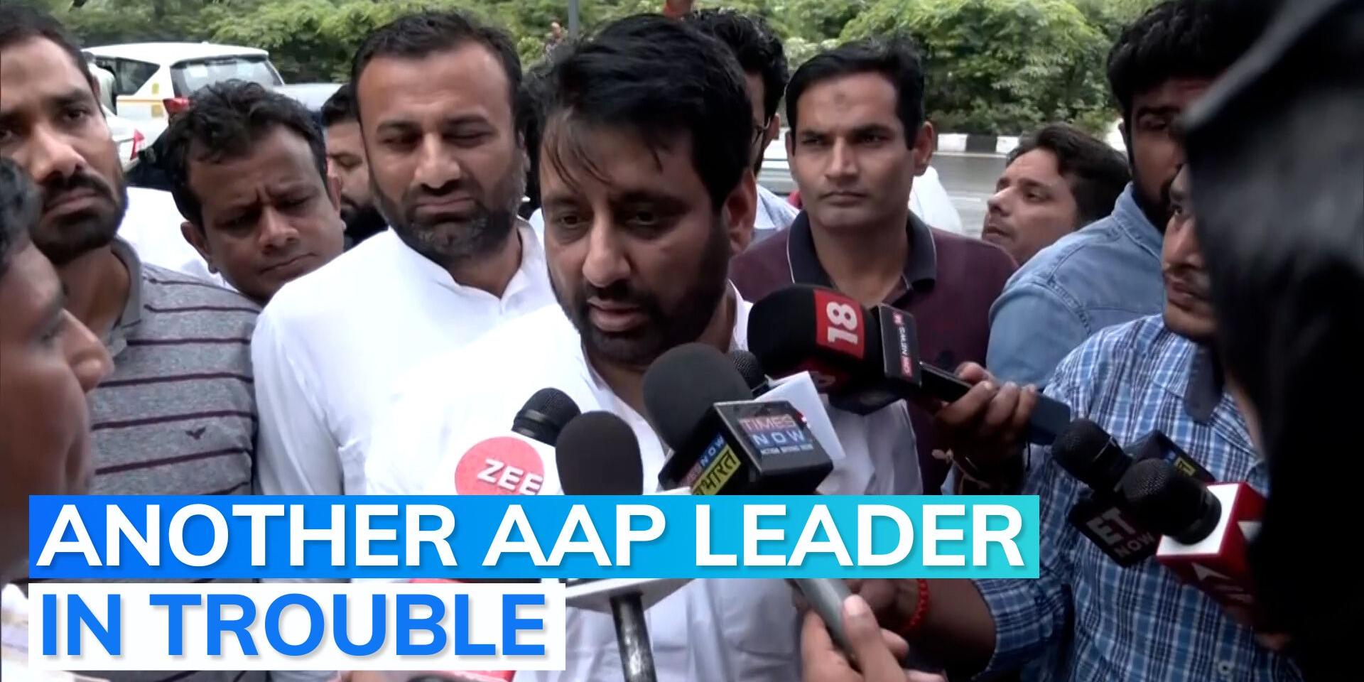 AAP MLA Amanatullah Khan arrested after raids by Delhi anti-corruption branch | Editorji