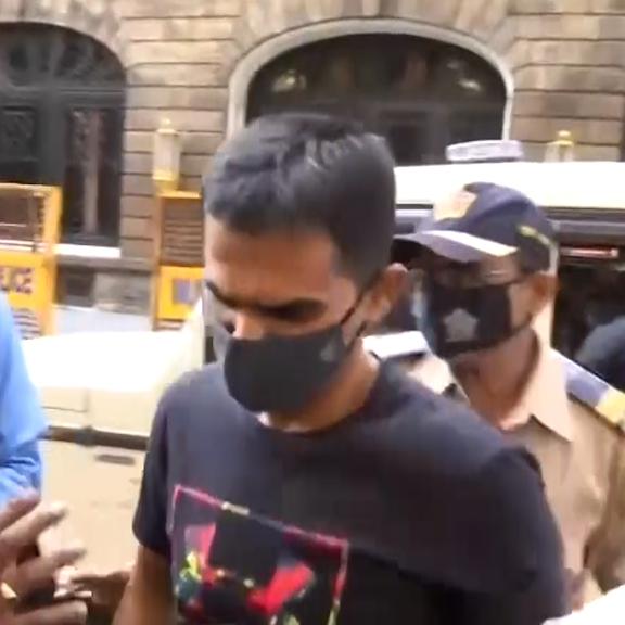 Aryan Khan Drugs case: NCB officer Sameer Wankhede claims he is being targeted, files affidavit ...