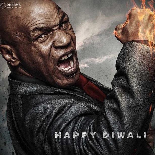 ‘Liger’ new poster shows first look of Mike Tyson, in full power mode ...