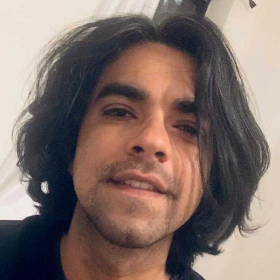 Netizens use #FindBhavik to find Indian man missing in New York | Editorji
