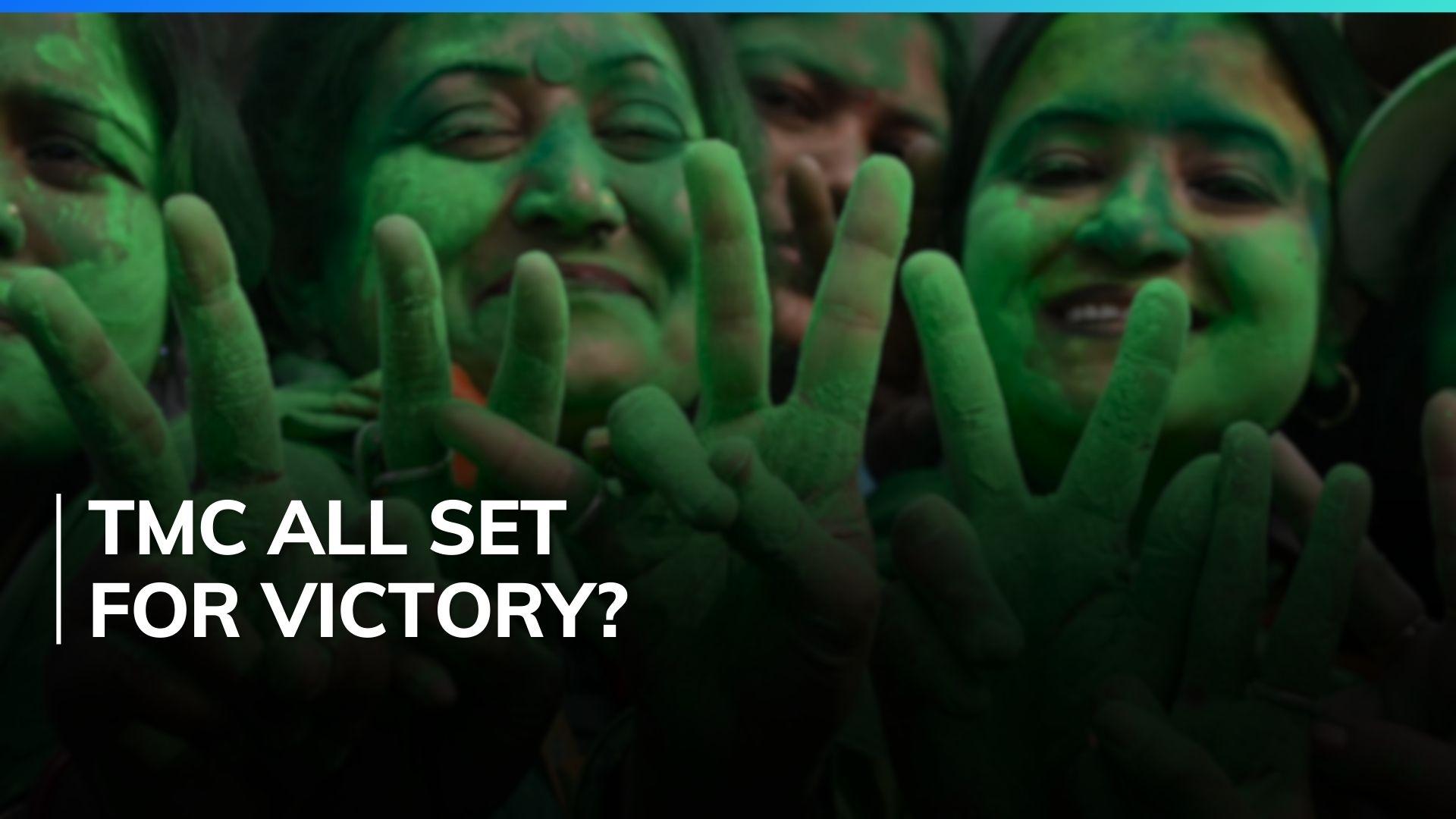 Celebrations begin at TMC office in Kolkata | Watch | Editorji