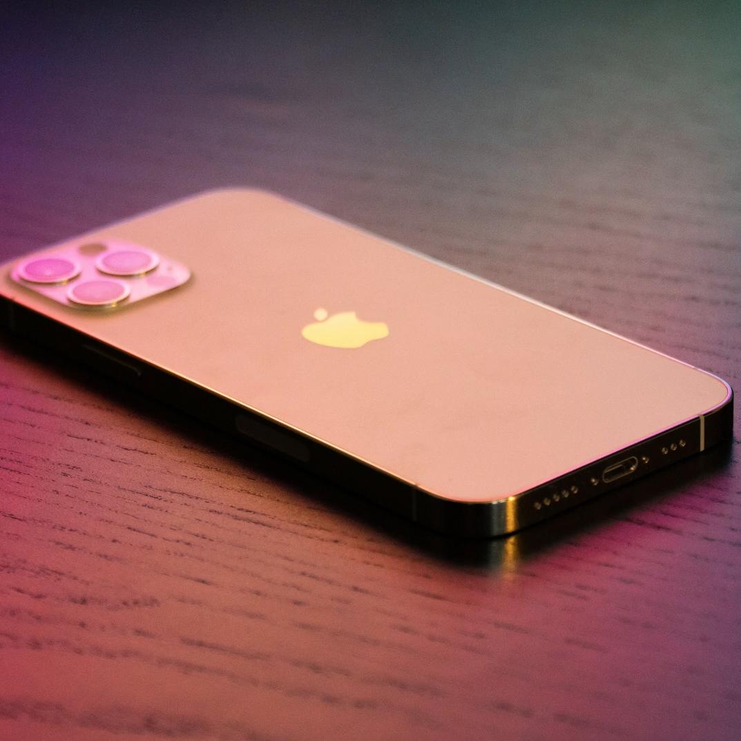 World’s first iPhone with USB-C attracts bids of over $100,000 at ...