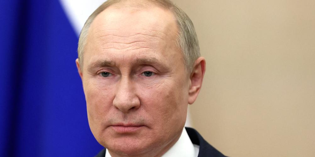 VLADIMIR PUTIN WAS A TAXI DRIVER WHEN HISTORIC USSR FALL - PUTIN TAXI ...