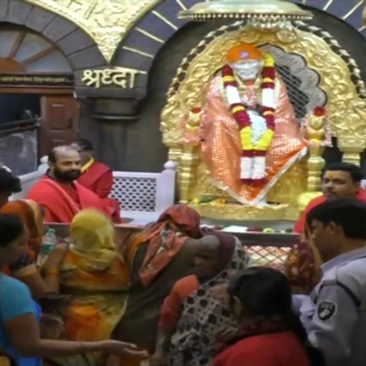 Saibaba Temple at Shirdi to devotees: Come in ‘civilised’ clothes ...