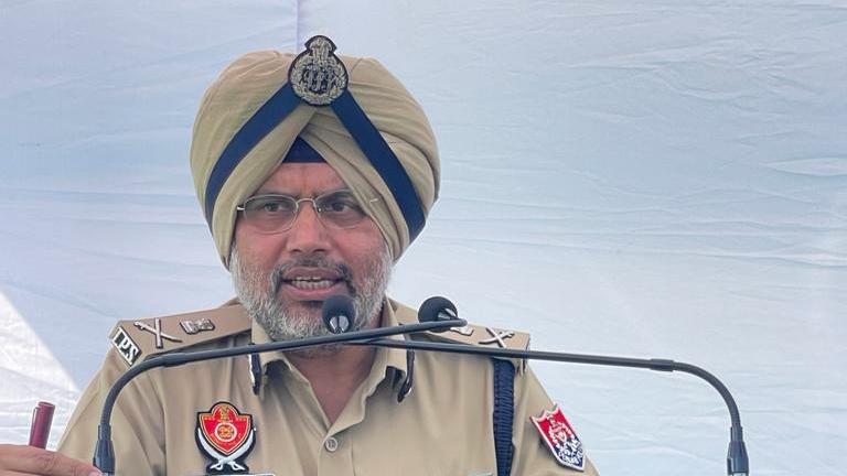 Punjab make uniforms mandatory for three-wheeler drivers | Editorji