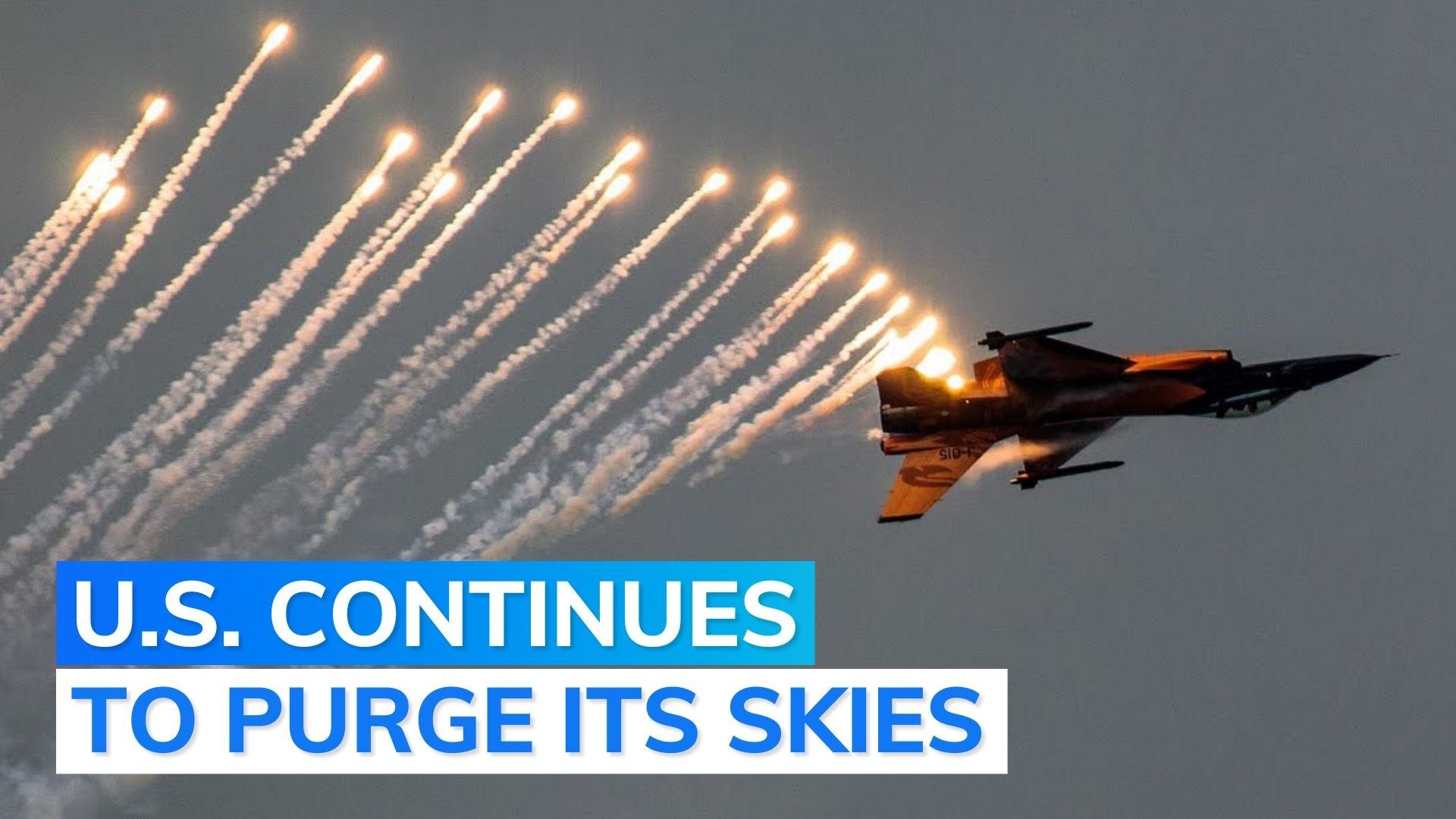 US shoots down 4th flying object: F-16 fighter jet fires AIM9x missile ...