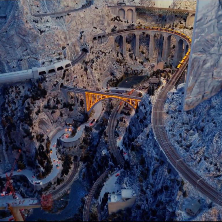 World‘s largest model train set! | Editorji