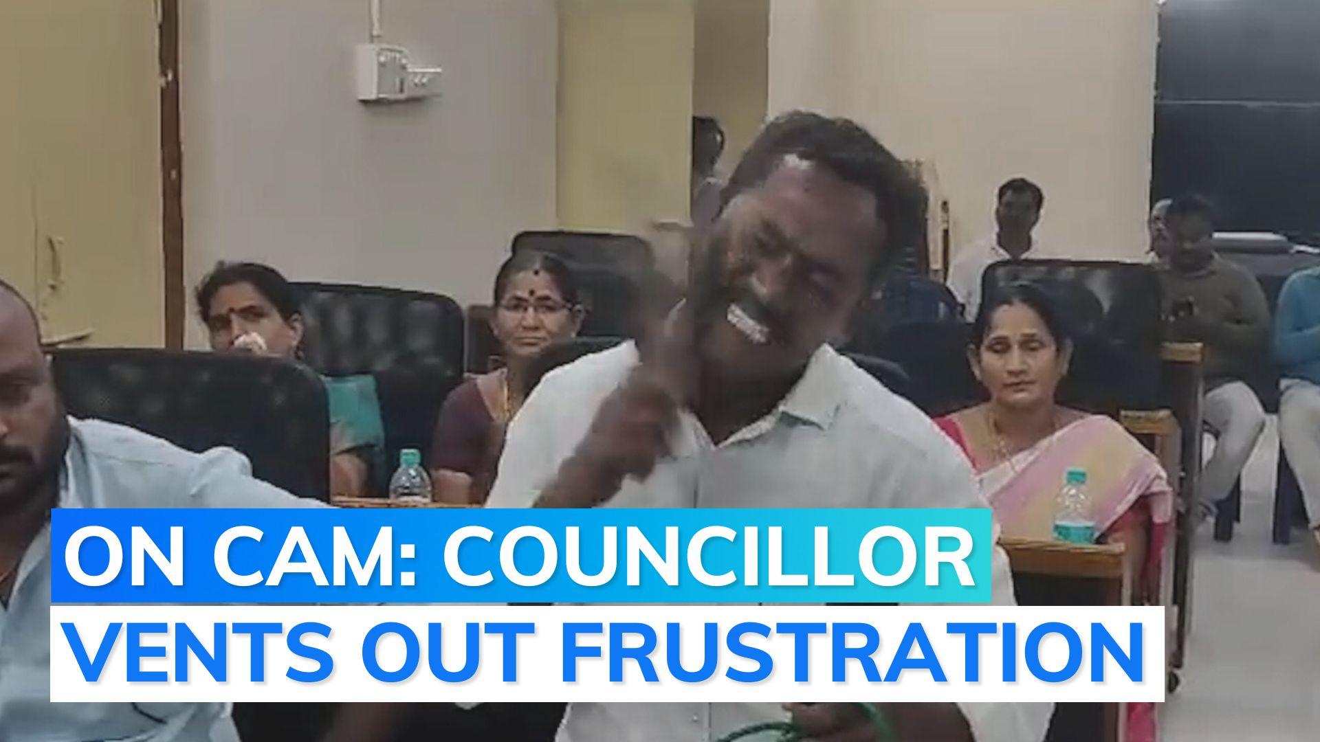 Watch: Andhra councillor slaps himself with slipper. Here‘s why | Editorji