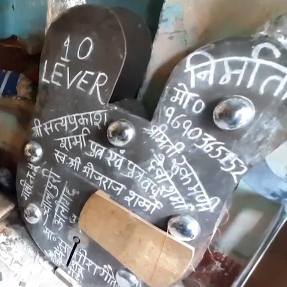 Aligarh: elderly couple claims to have made ‘world’s biggest lock ...