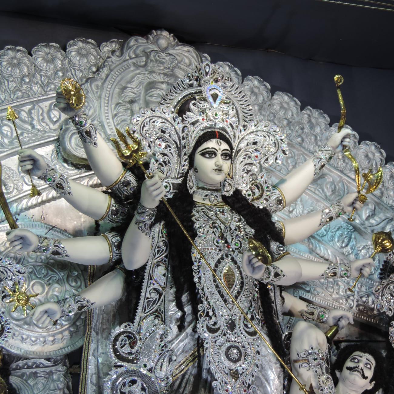 Navratri 2021: Maha Saptami celebrations of Navpatrika Puja | Editorji