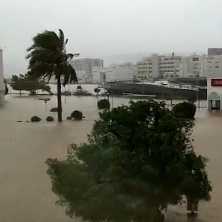 Cyclone Shaheen makes landfall in Oman: Three dead, streets submerged ...