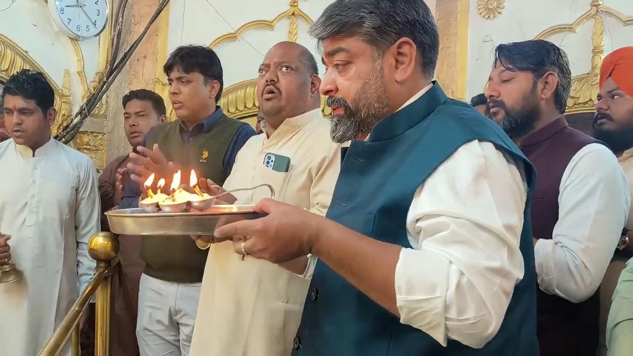 Haryana Minister Aseem Goyal offers prayers at Mata Ambika Devi temple ...